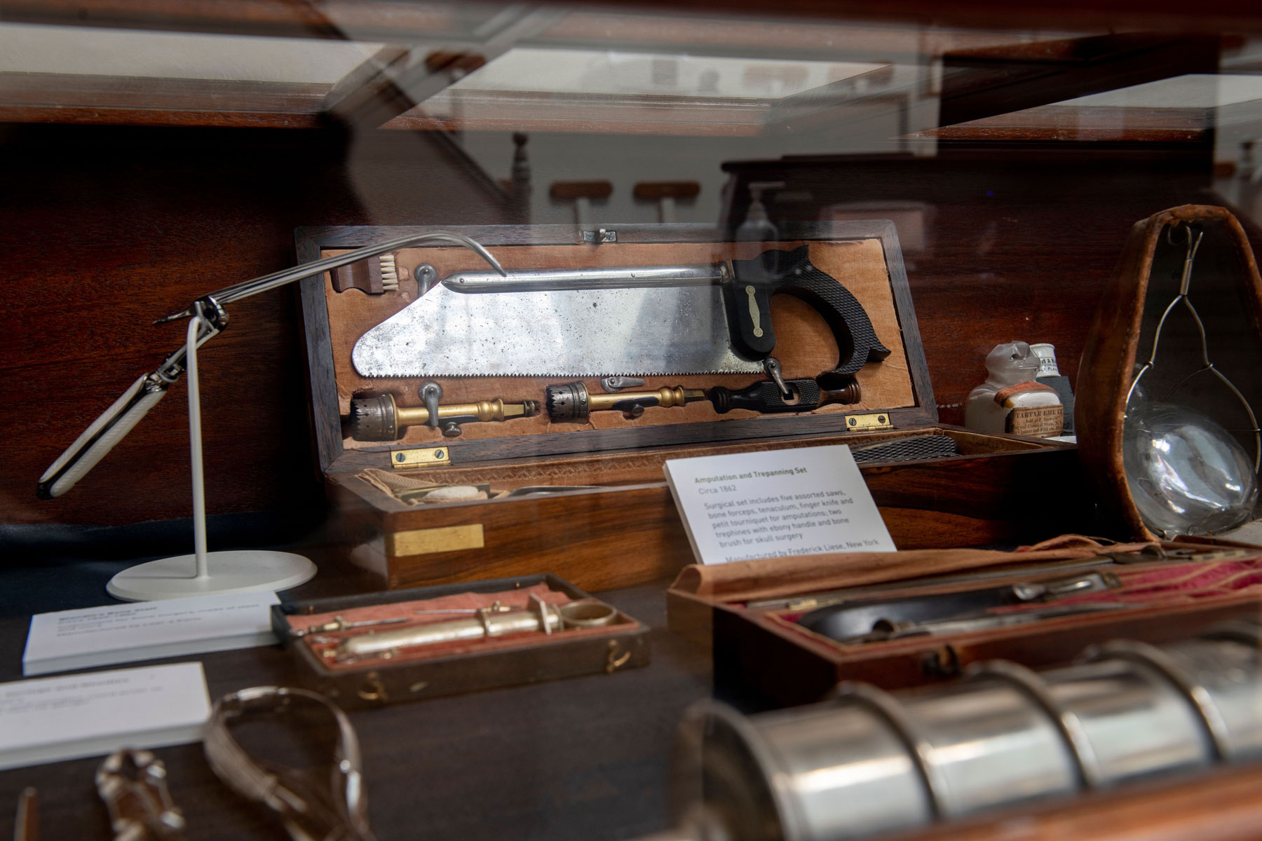Surgical and medical tools from the mid-19th century - Russell Museum